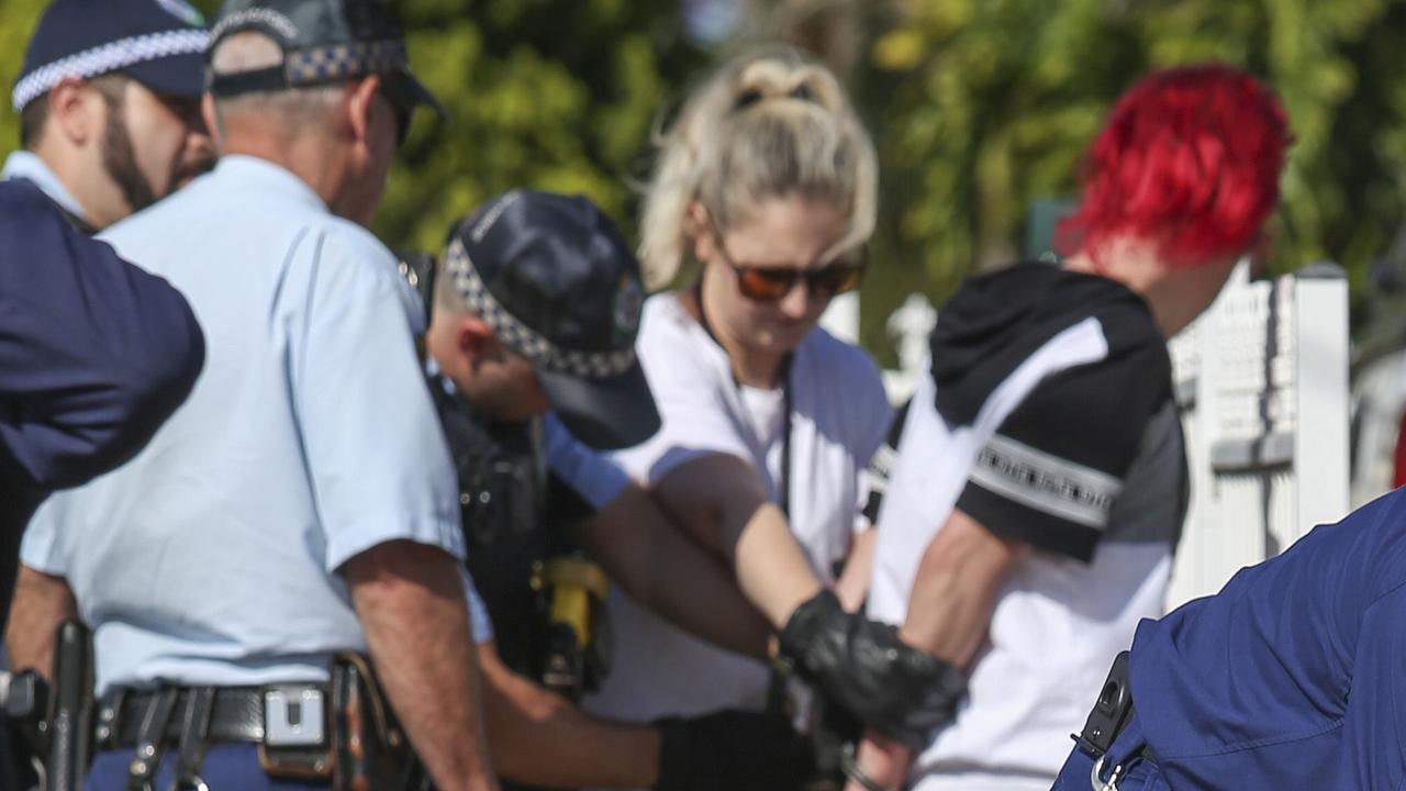 Greystanes Arrests Victoria Police Issue Warrant For Three People