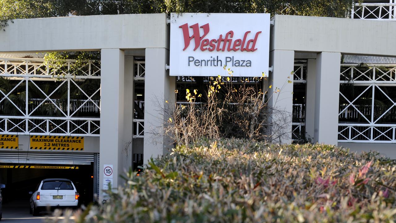 Shane Mundt pleads guilty to intimidation, shoplifting at Westfield ... Shane Mundt pleads guilty to intimidation, shoplifting at Westfield ...
