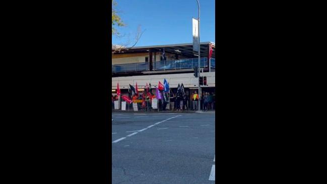 CFMEU workers block access to Cross River Rail sites | The Courier Mail CFMEU workers block access to Cross River Rail sites | The Courier Mail
