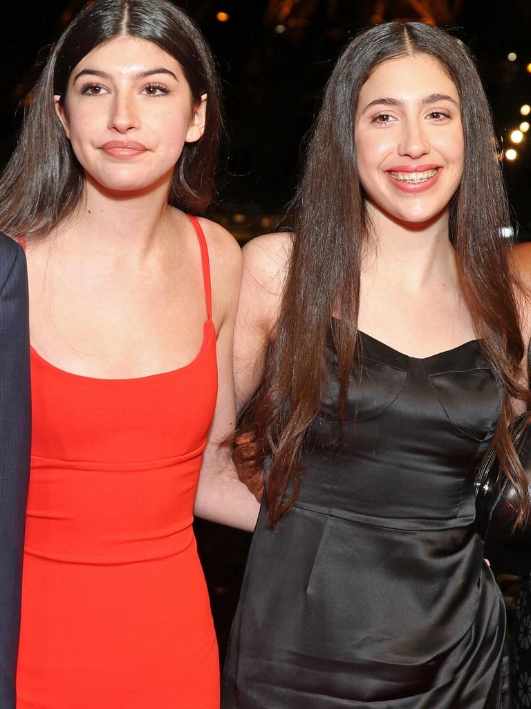 Sadie Sandler Reveals Shocking Body Measurements! – InfinityEmojis ♾️ Sadie Sandler Reveals Shocking Body Measurements! – InfinityEmojis ♾️