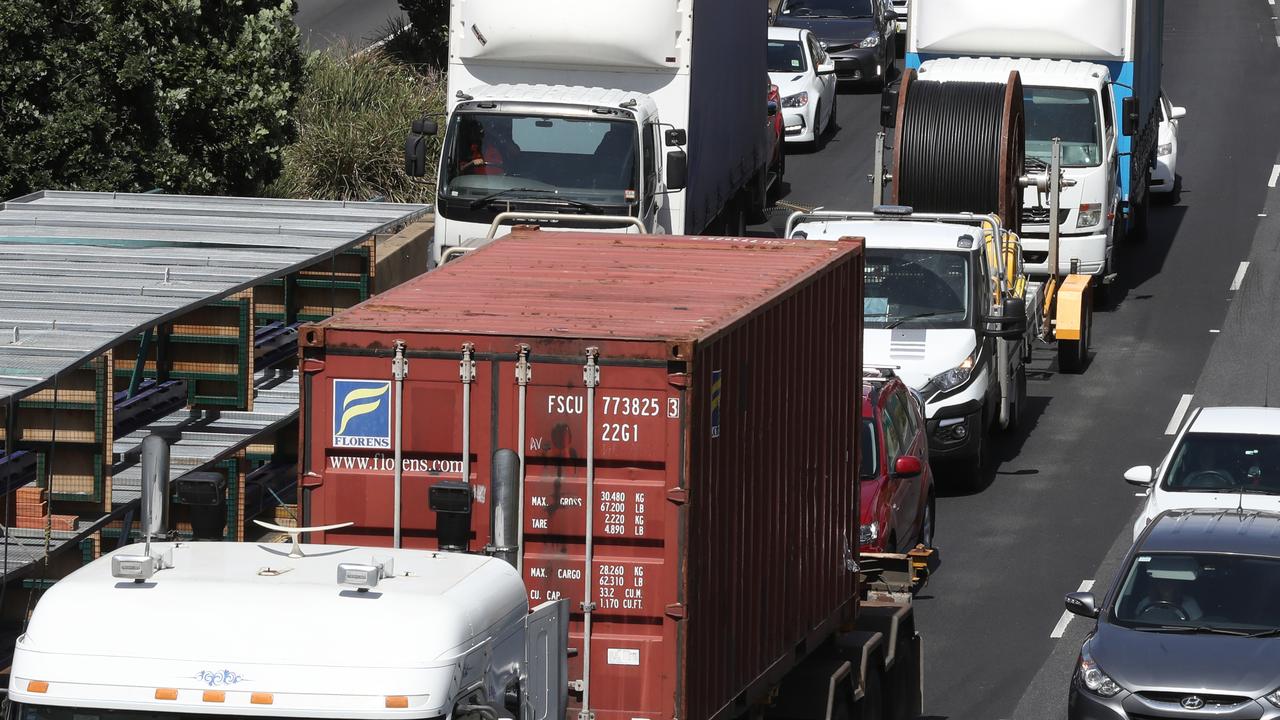 Melbourne Traffic Delays Easing After Monash Fwy Crash Herald Sun