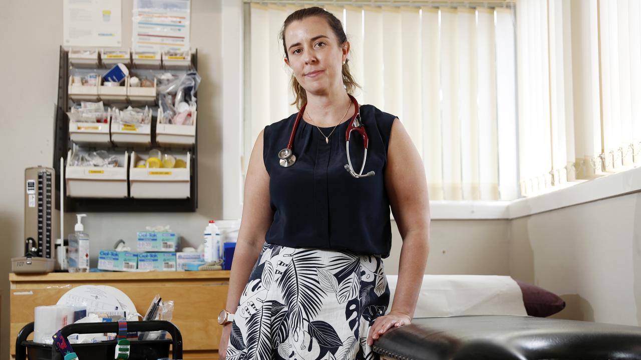 Ovarian Cancer: Deadly mistake women make | news.com.au — Australia’s ... Ovarian Cancer: Deadly mistake women make | news.com.au — Australia’s ...