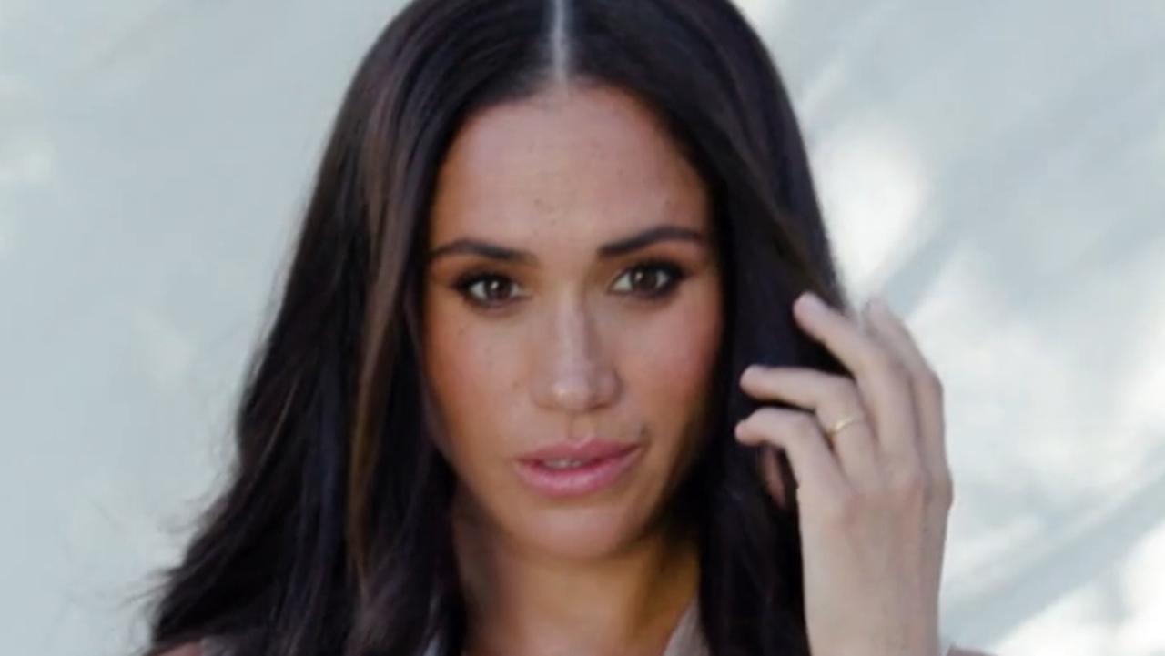 Meghan Markle Netflix Buckingham Palace Aide Slams Duchess Of Sussexs