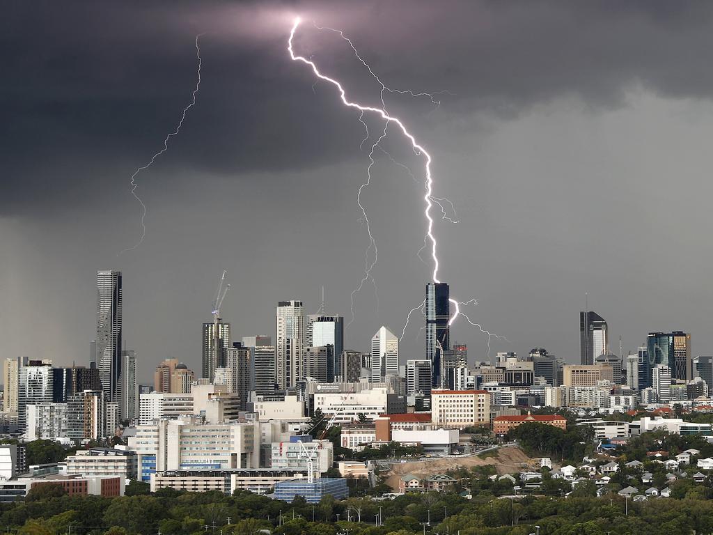 Qld Weather Bom Issues Severe Thunderstorm Warning The Courier Mail