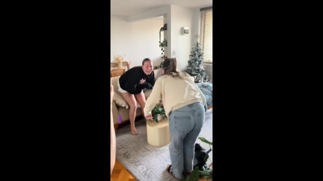 Emotional moment Aussie woman makes surprise return home | news.com.au ... Emotional moment Aussie woman makes surprise return home | news.com.au ...