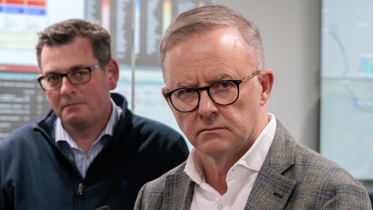 Anthony Albanese and Daniel Andrews jointly pump $1.5 billion into ... Anthony Albanese and Daniel Andrews jointly pump $1.5 billion into ...