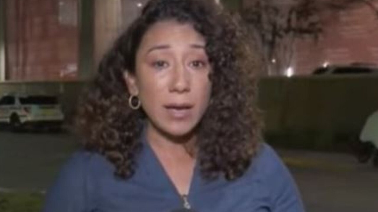 Flordia Shooting Heartbreaking Moment Reporter Breaks Down On Air