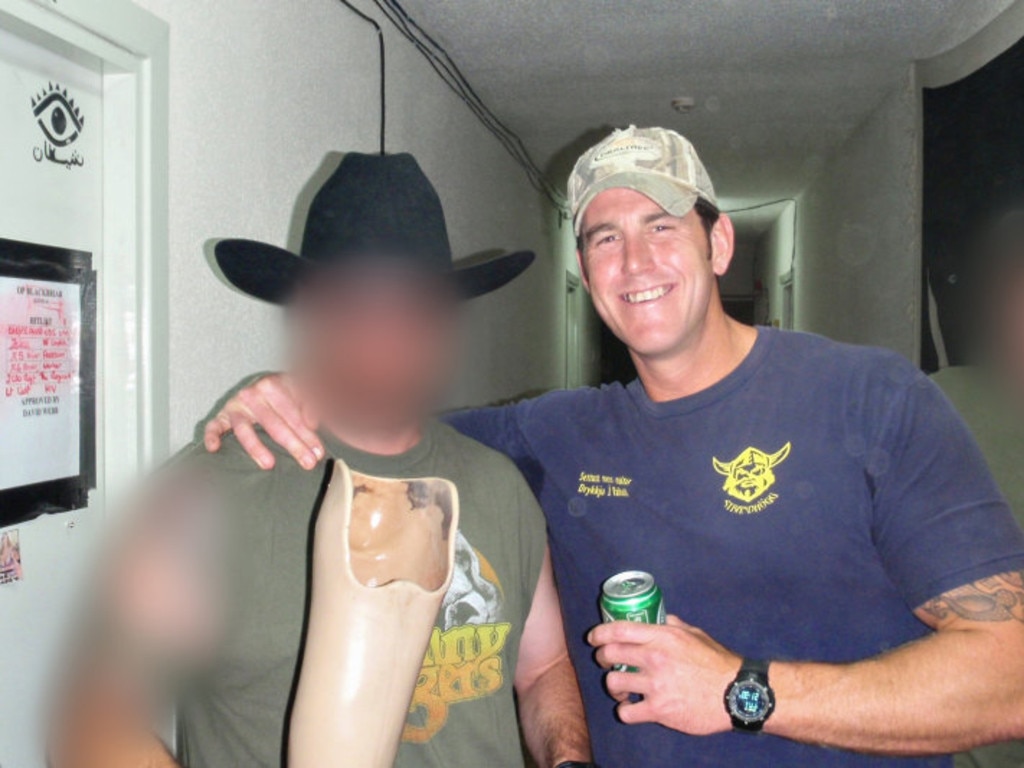 Ben Roberts Smith Australia War Hero Pictured With Prosthetic Leg