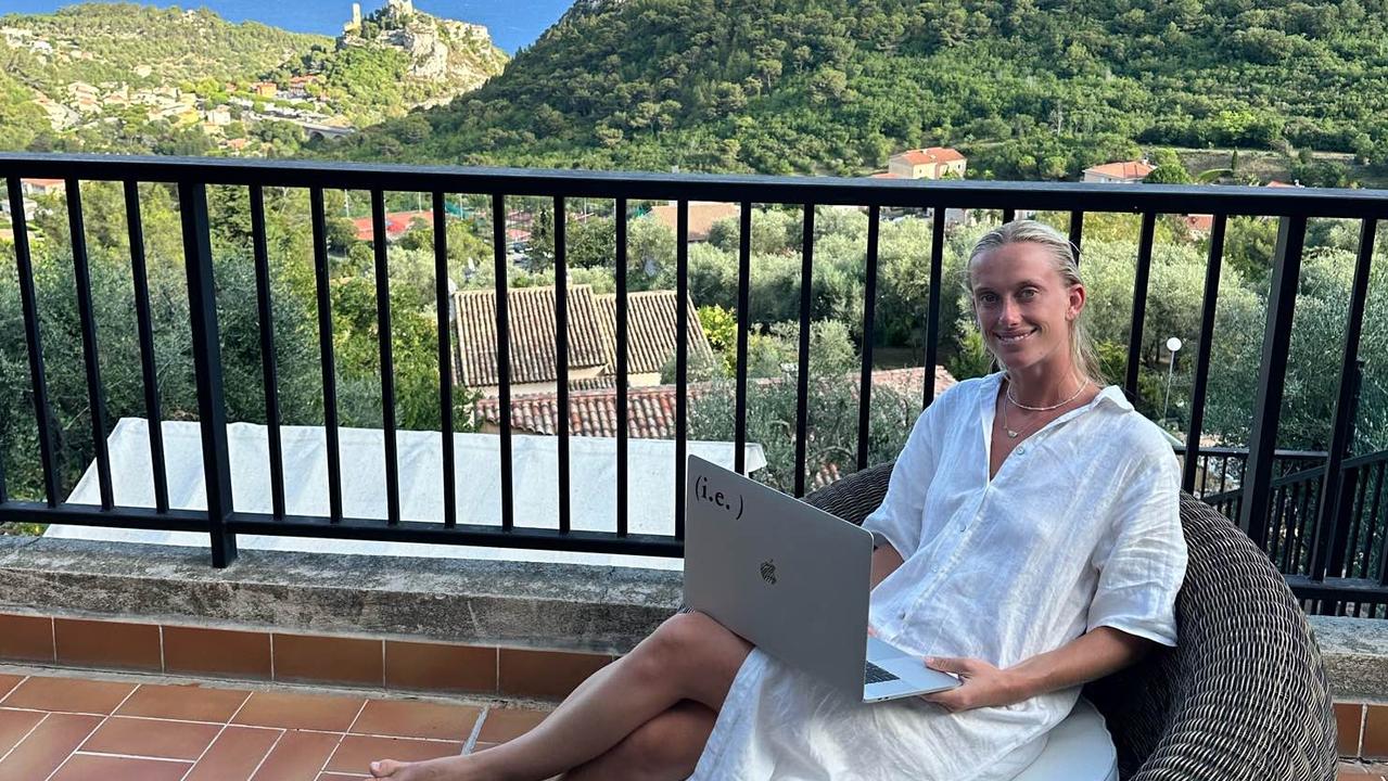 Digital nomads: More Victorians choosing to work remotely while ... Digital nomads: More Victorians choosing to work remotely while ...
