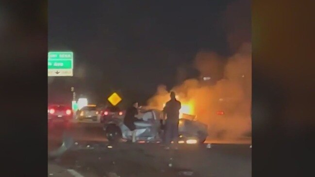 Fiery Wrong Way Crash On I 10 In Phoenix Leaves 2 Dead The Advertiser