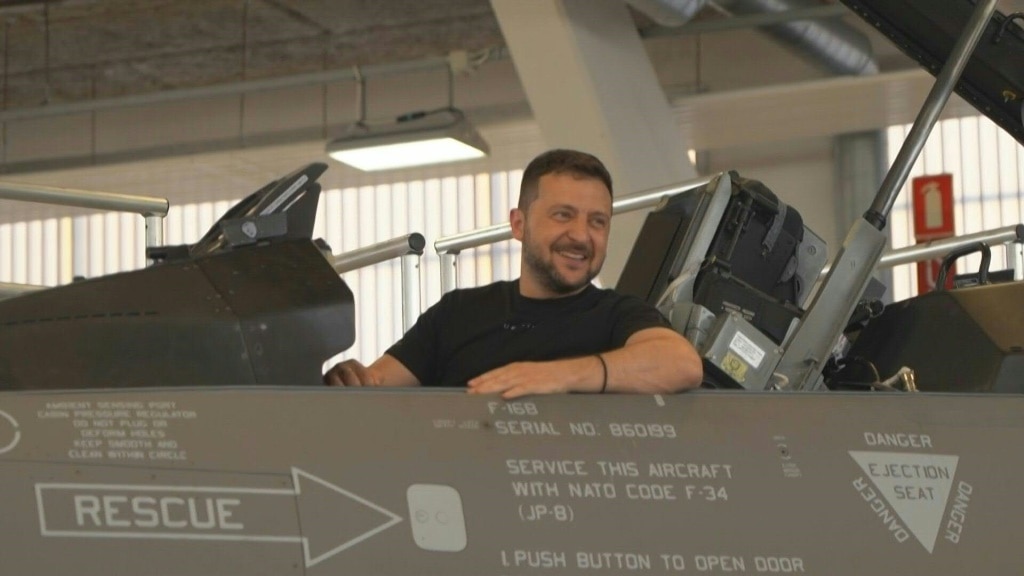 Ukraine Hails ‘historic Decision To Supply F 16 Jets Au