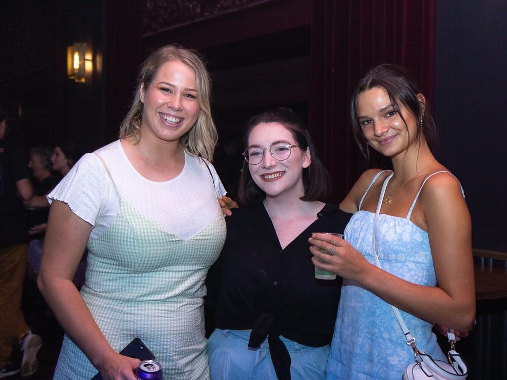 In Pictures Raise Em Up At The Tivoli The Courier Mail