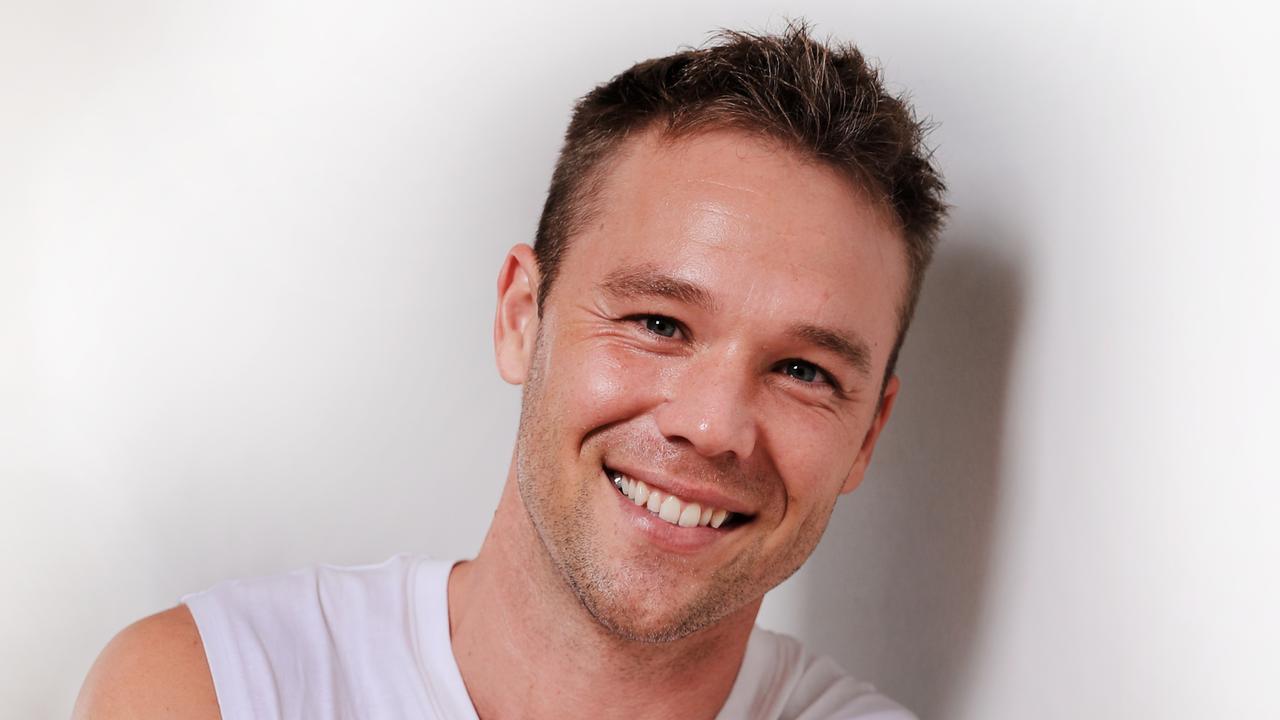 Home and Away actor Lincoln Lewis testifies in ‘catfish’ appeal of ... Home and Away actor Lincoln Lewis testifies in ‘catfish’ appeal of ...