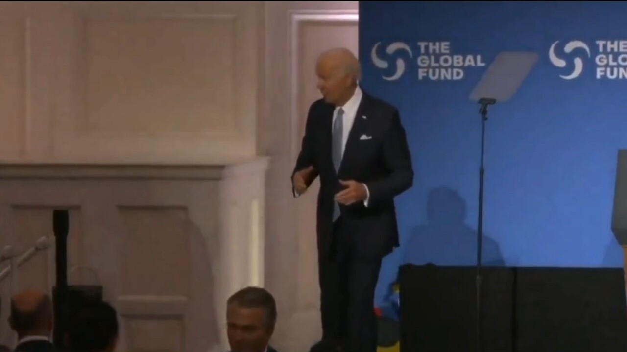 Joe Biden wanders off ‘dazed and confused’ after latest speech | Sky ... Joe Biden wanders off ‘dazed and confused’ after latest speech | Sky ...