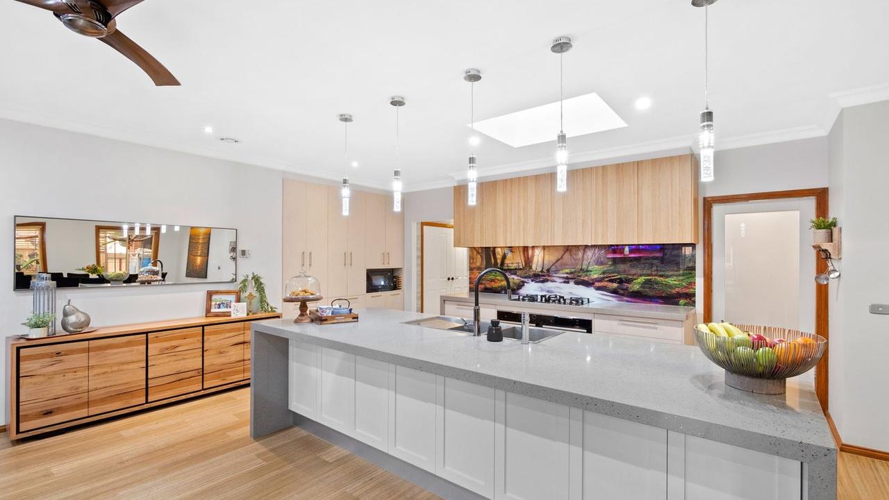 Toorak of Tarneit’s huge new record | news.com.au — Australia’s leading ... Toorak of Tarneit’s huge new record | news.com.au — Australia’s leading ...