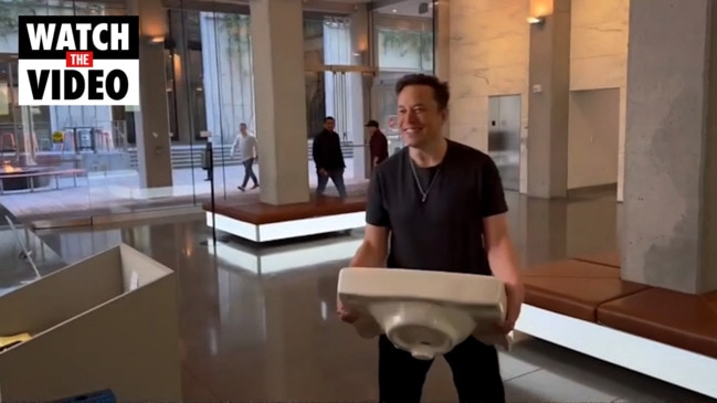 Elon Musk barges into Twitter HQ as $67 billion deal nears | Video Elon Musk barges into Twitter HQ as $67 billion deal nears | Video