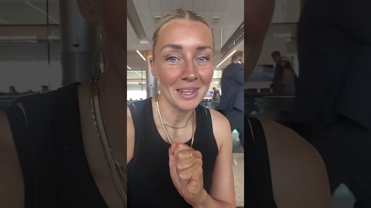 Kat Kamalani: Ex-flight attendant reveals the five things you should ... Kat Kamalani: Ex-flight attendant reveals the five things you should ...
